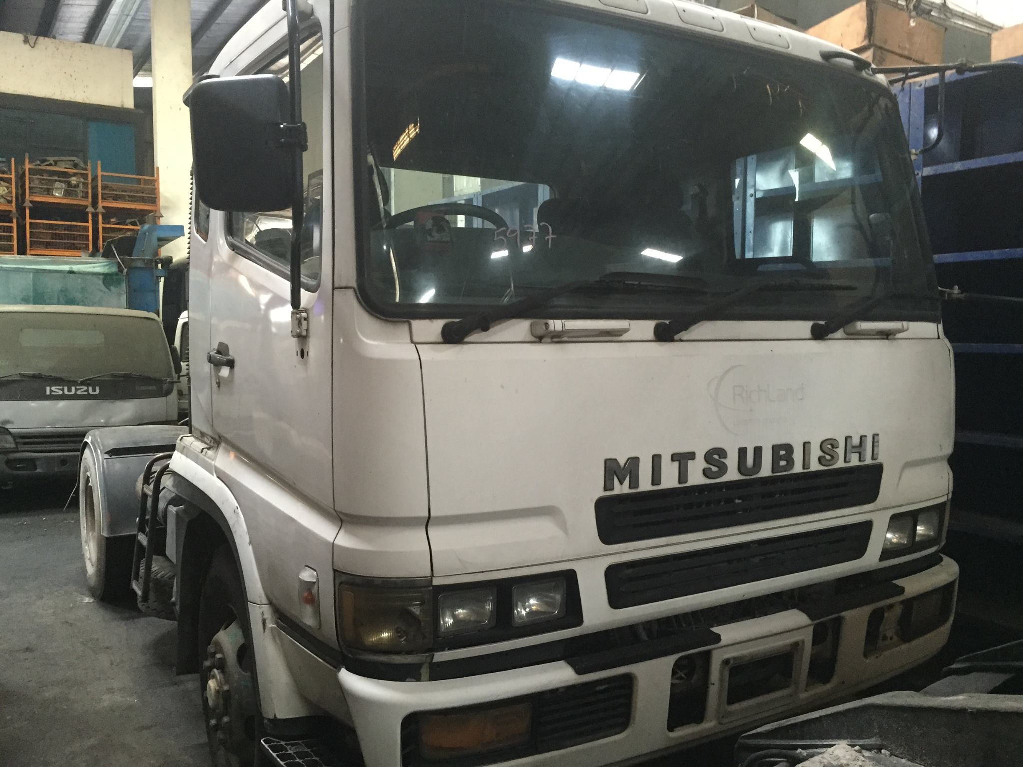MITSUBISHI FUSO FP547D - Kiat Lee Group